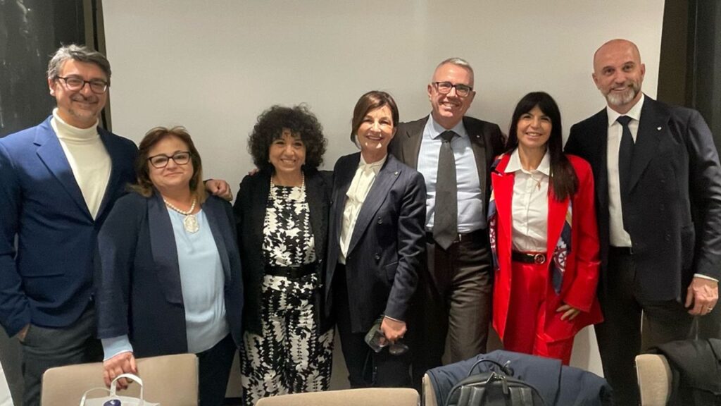 First Cisl Napoli, il congresso conferma la squadra: Gianluca D’Auria ...